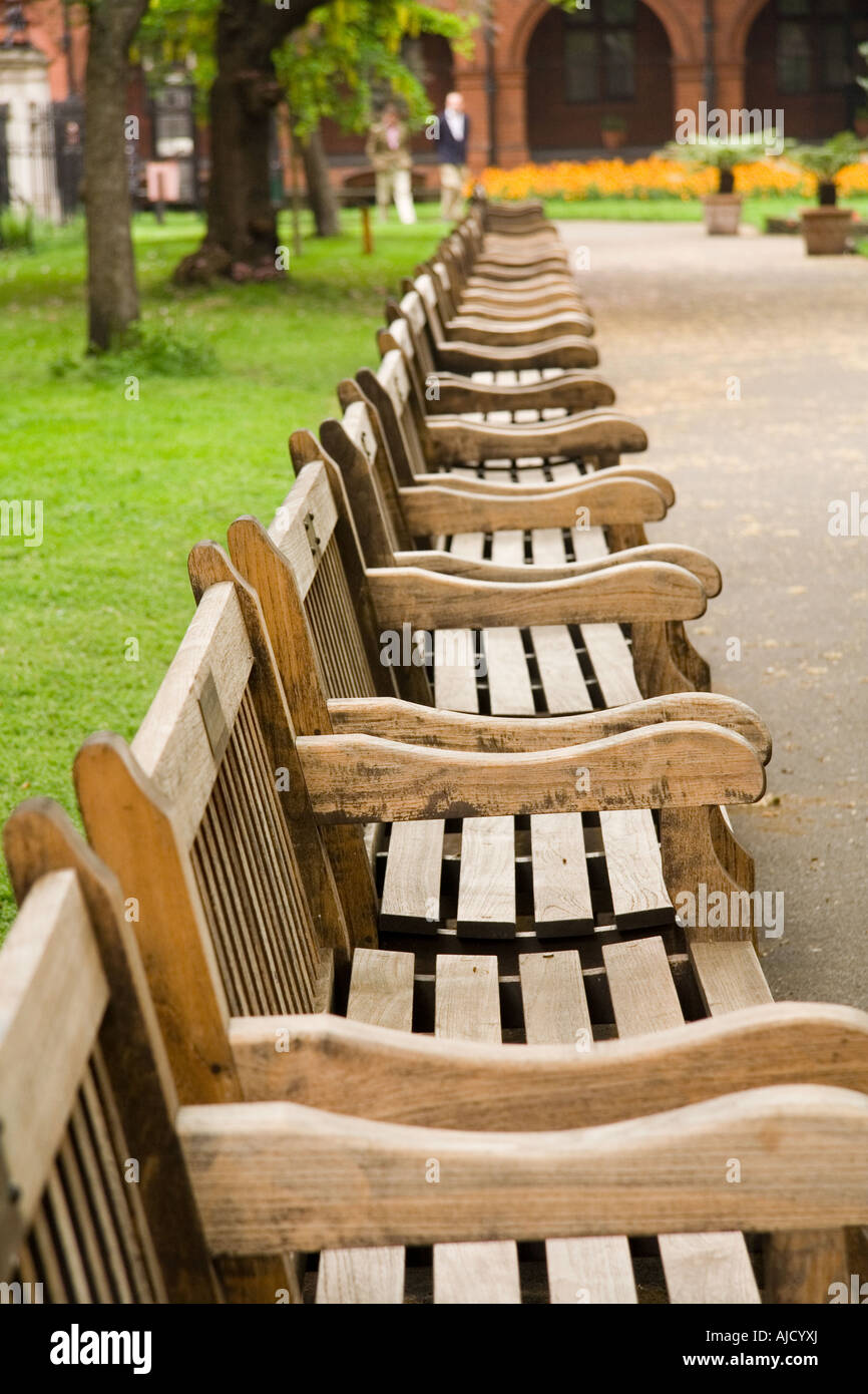 Benches in Mount Street Gardens Mayfair London Stock Photo - Alamy