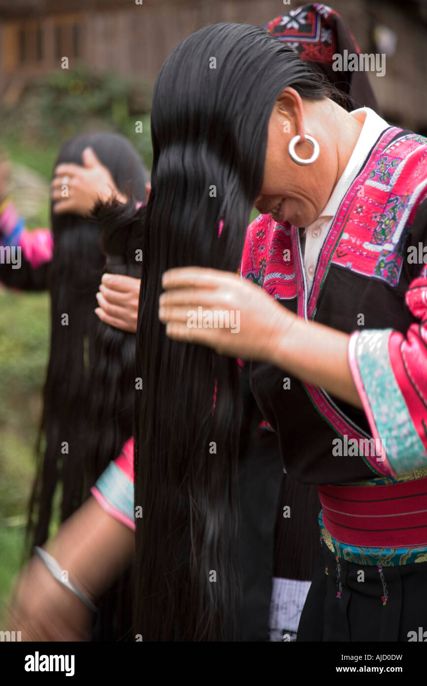 Yao tribe hair hi-res stock photography and images - Alamy