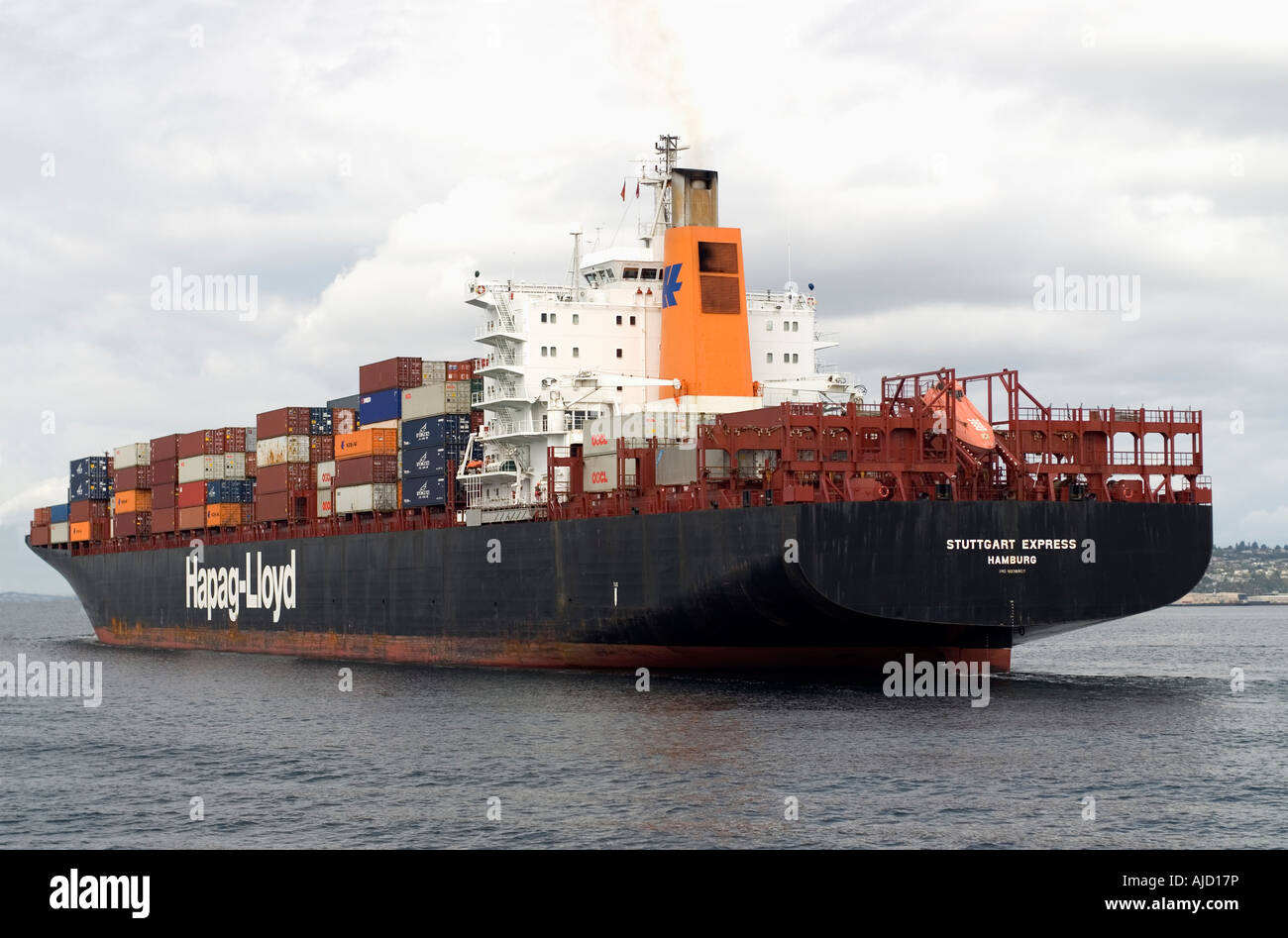 Container freight ship hi-res stock photography and images - Alamy