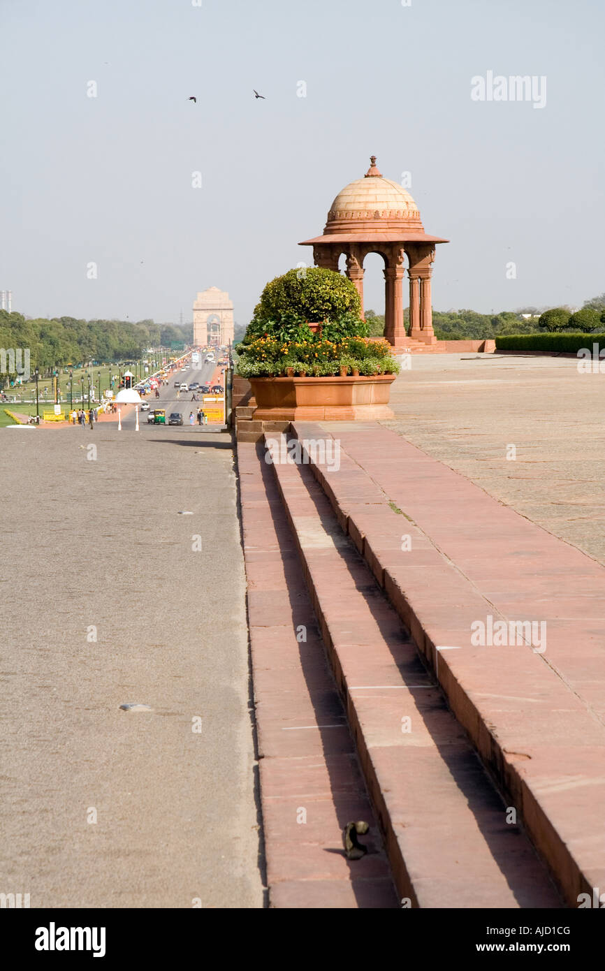 Looking down the Rajpath Delhi Stock Photo - Alamy