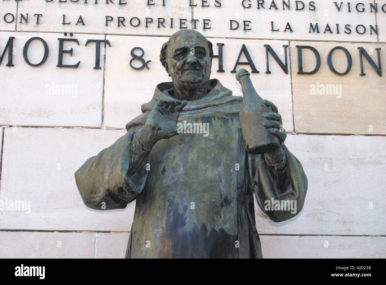 Dom Perignon Statue, Moet et Chandon House, Epernay, Marne, Champagne ...