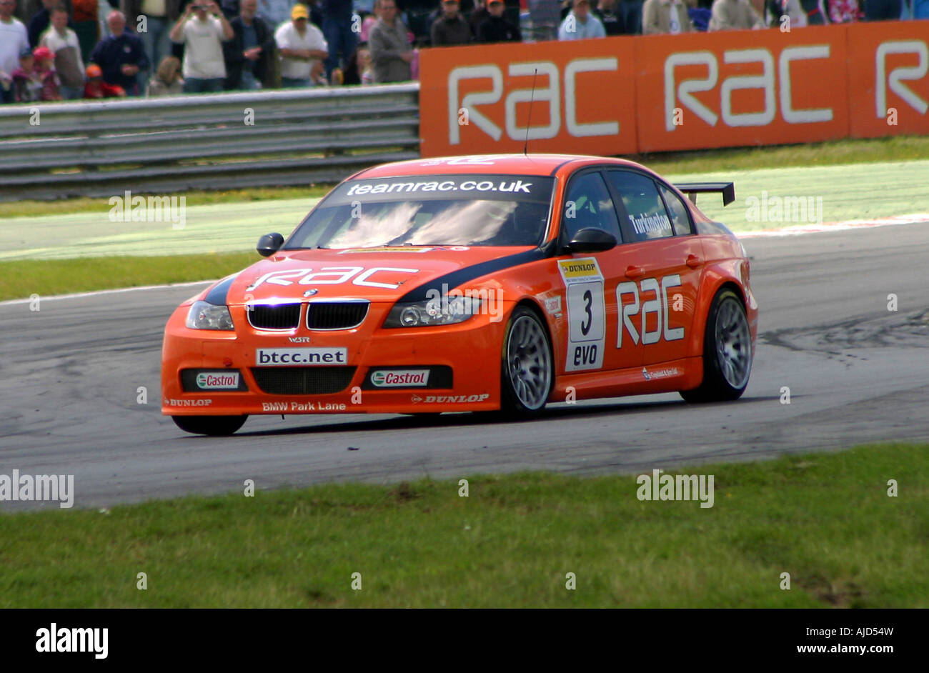 Colin Turkington driving his Team RAC BMW in the 2007 British Touring ...