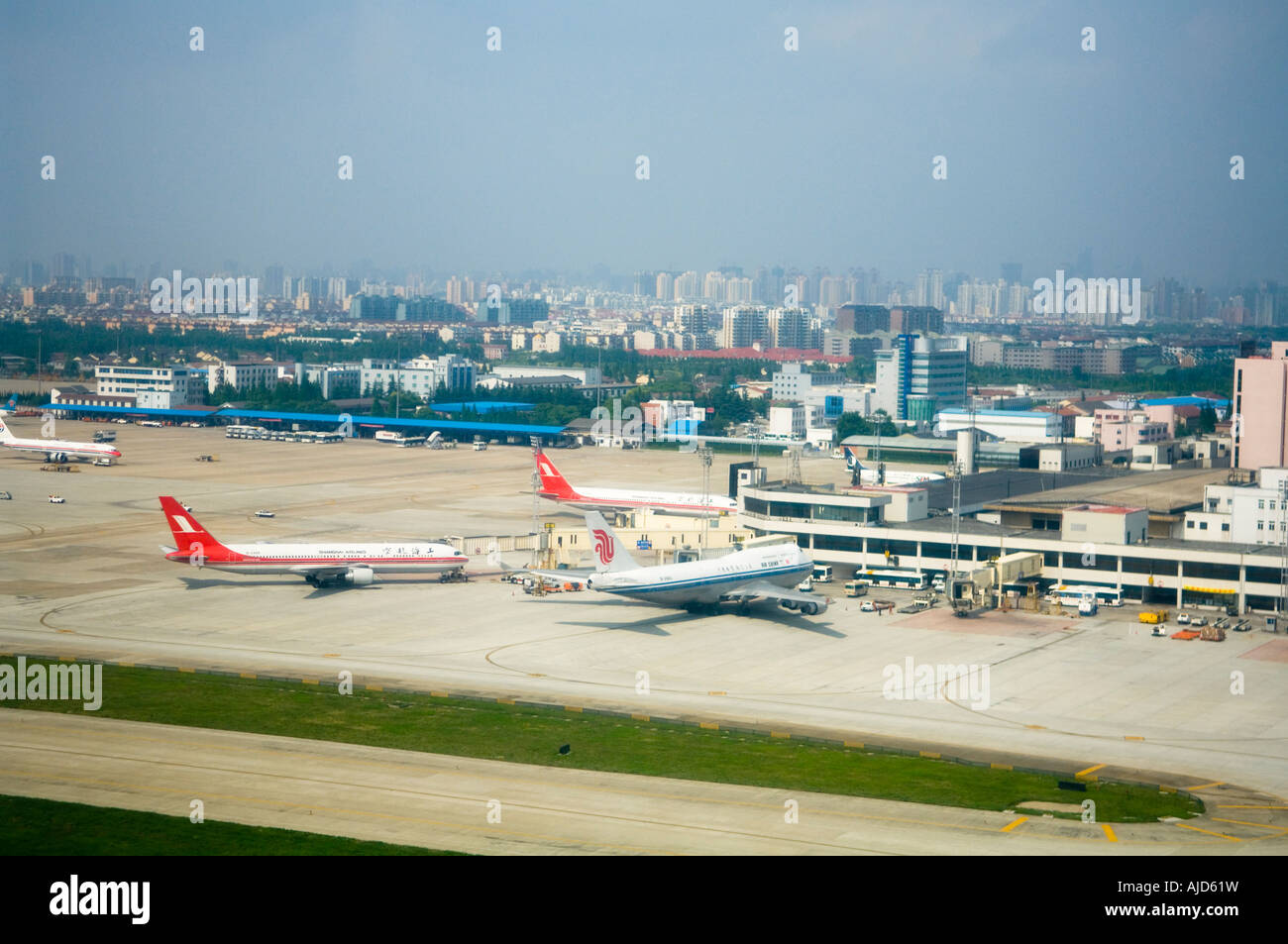 Aerial of Shanghai International Airport Stock Photo - Alamy