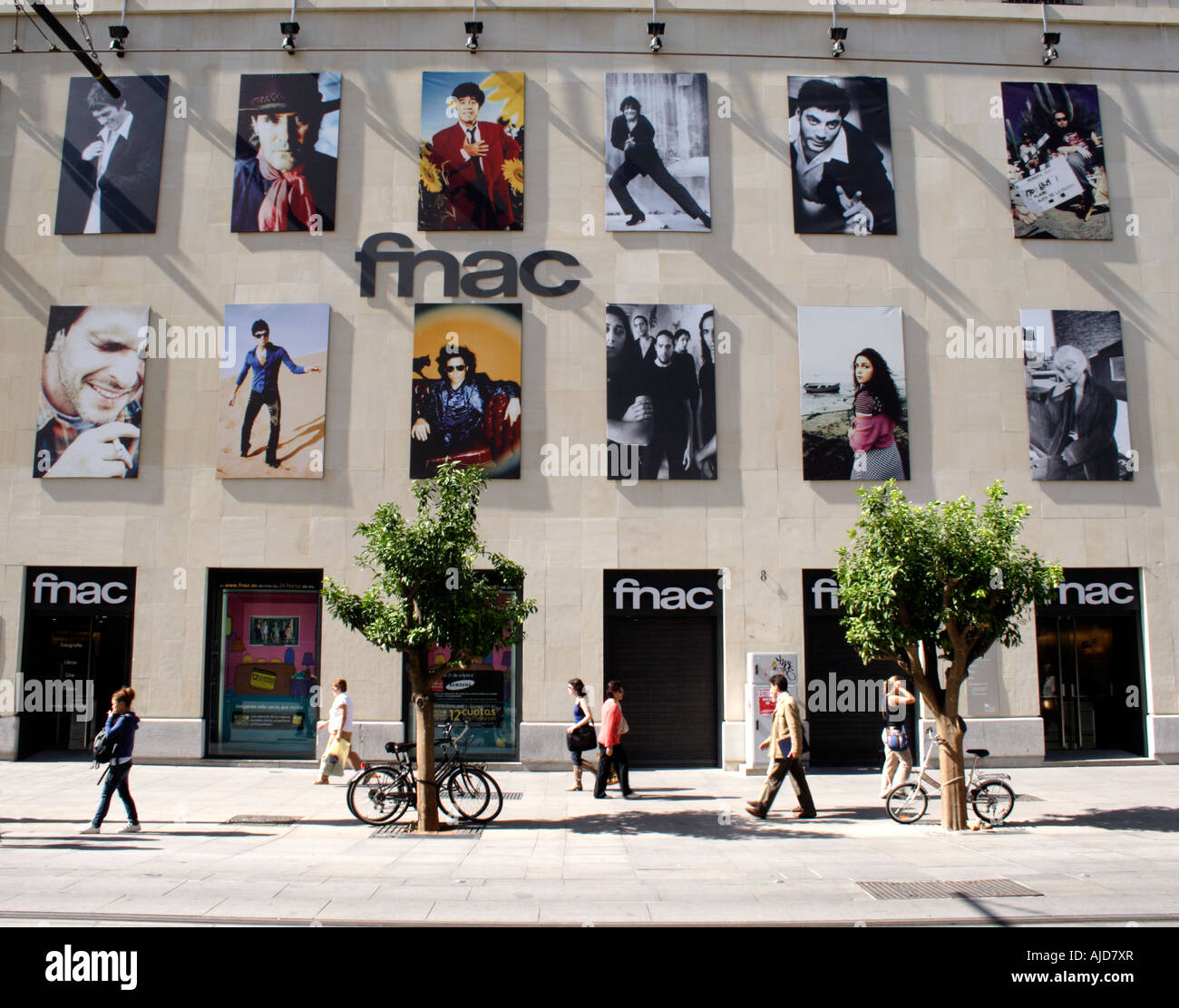 Fnac hi-res stock photography and images - Alamy