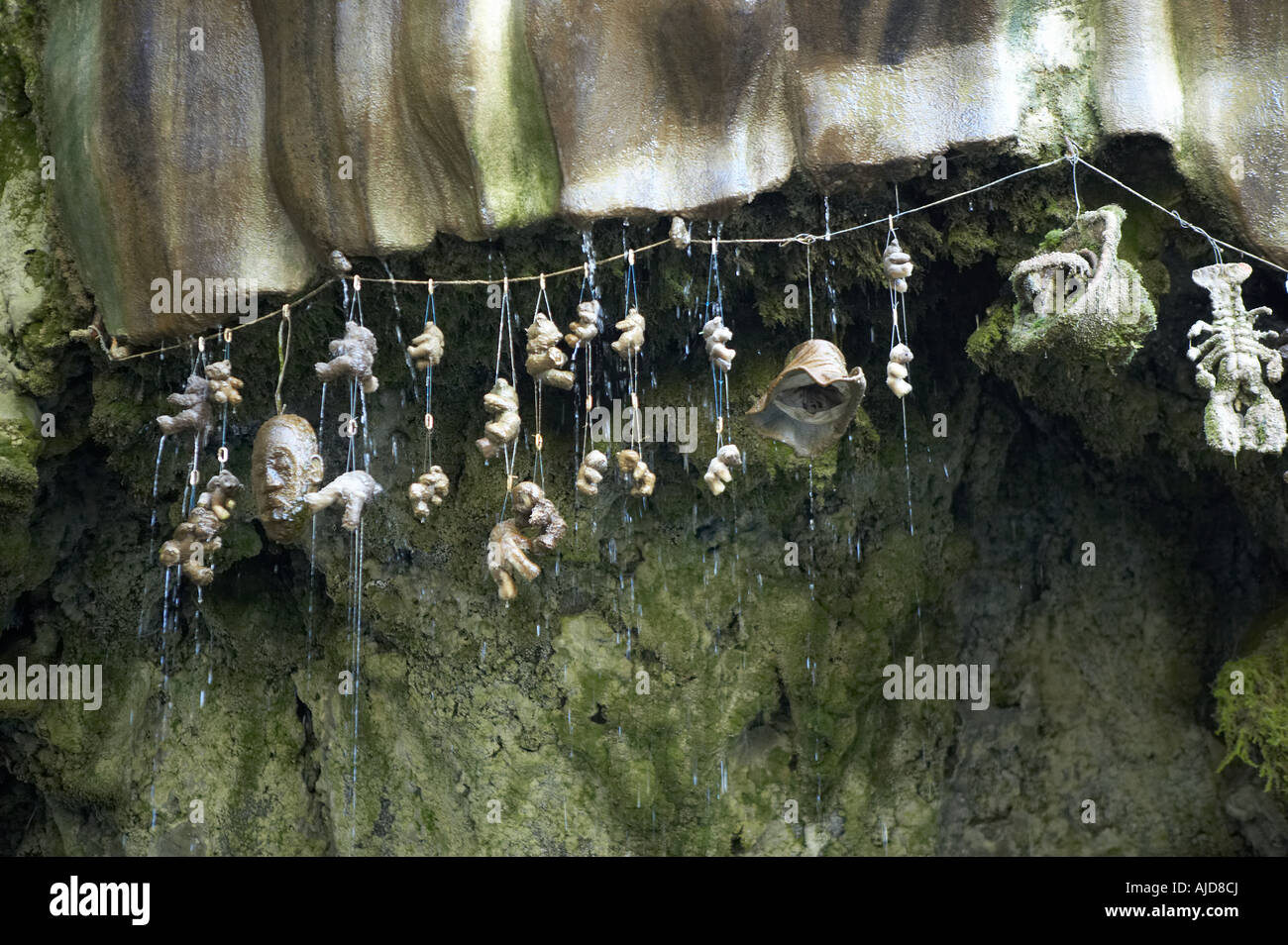 MOTHER SHIPTONS PETRIFYING WELL KNARESBOROUGH YORKSHIRE ENGLAND Stock ...