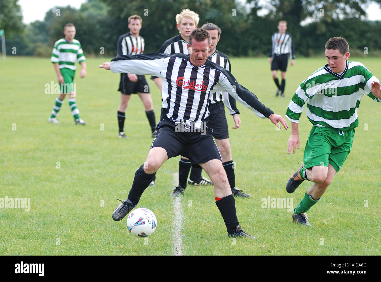 Football shirt sponsor hi-res stock photography and images - Alamy