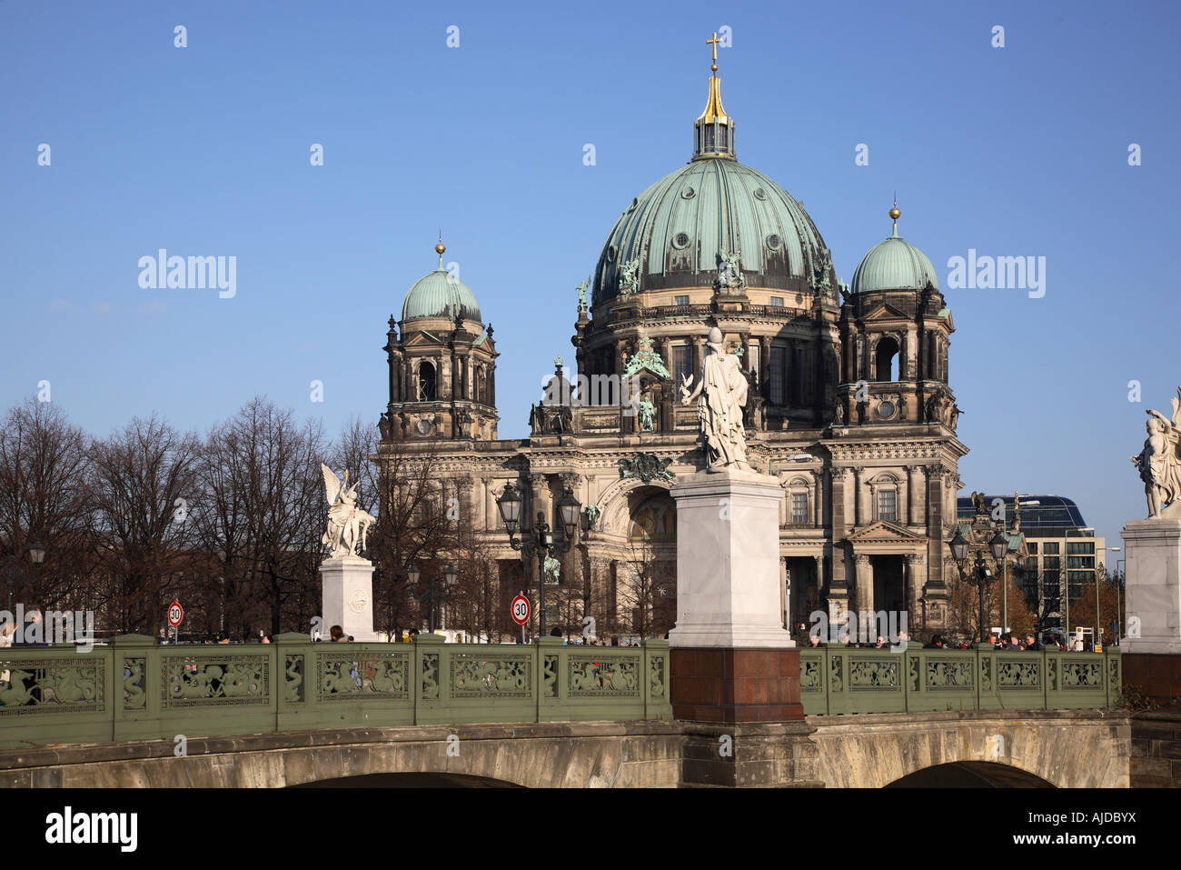Berlin Mitte Schlossbruecke Castle Bridge Berliner Dom Cathedral Stock ...