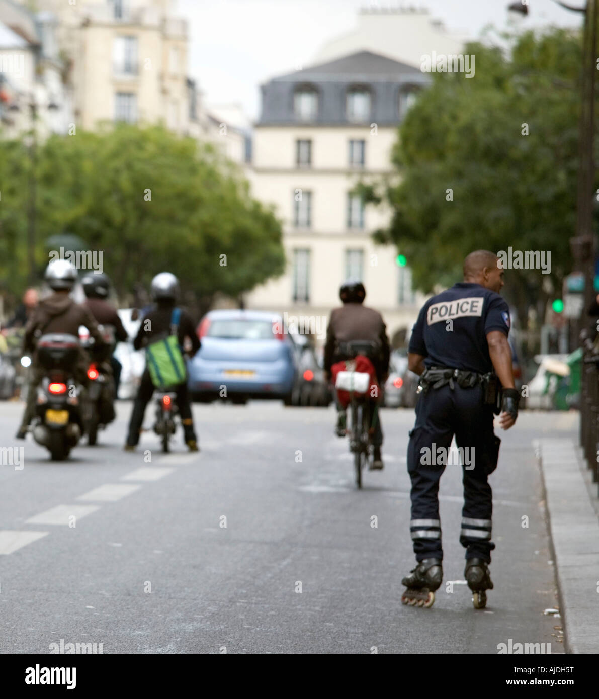 Police paris rollerblades hi-res stock photography and images - Alamy