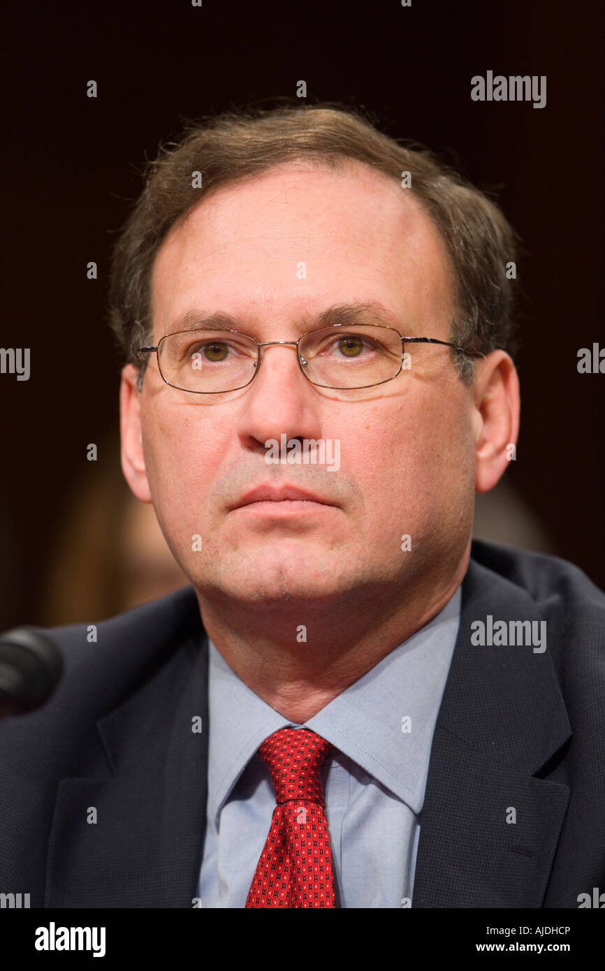 Samuel alito hi-res stock photography and images - Alamy