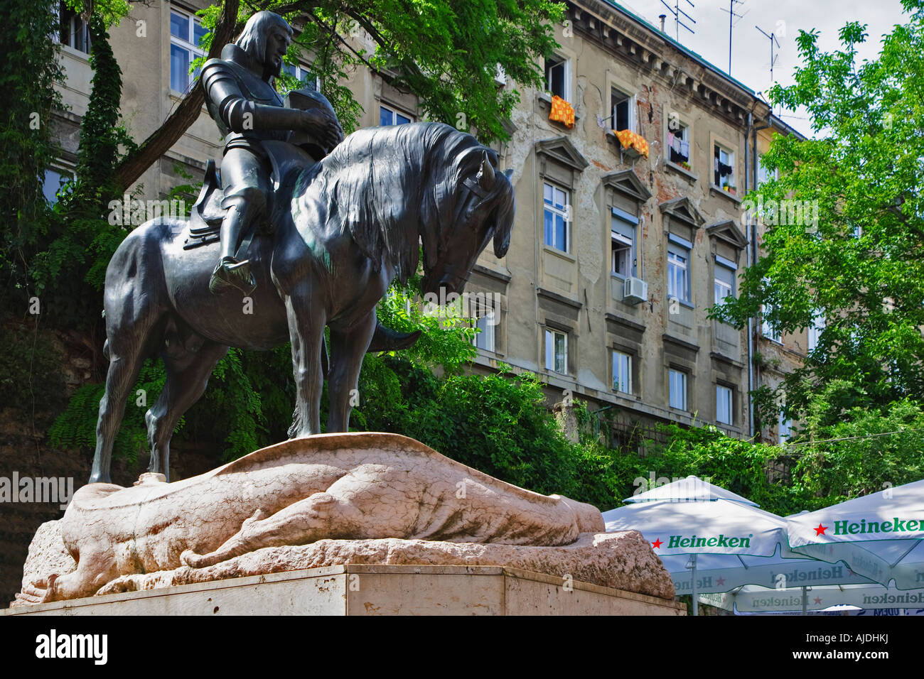 Zagreb stone gate sculpture hi-res stock photography and images - Alamy