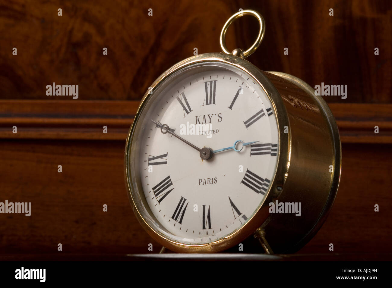 clock on sideboard Stock Photo - Alamy