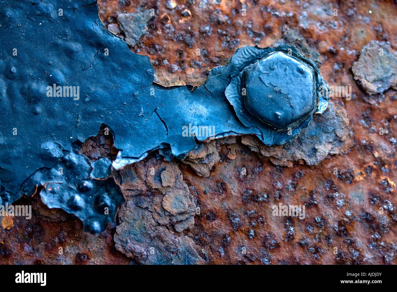 Rusted metal chipping paint hi-res stock photography and images - Alamy