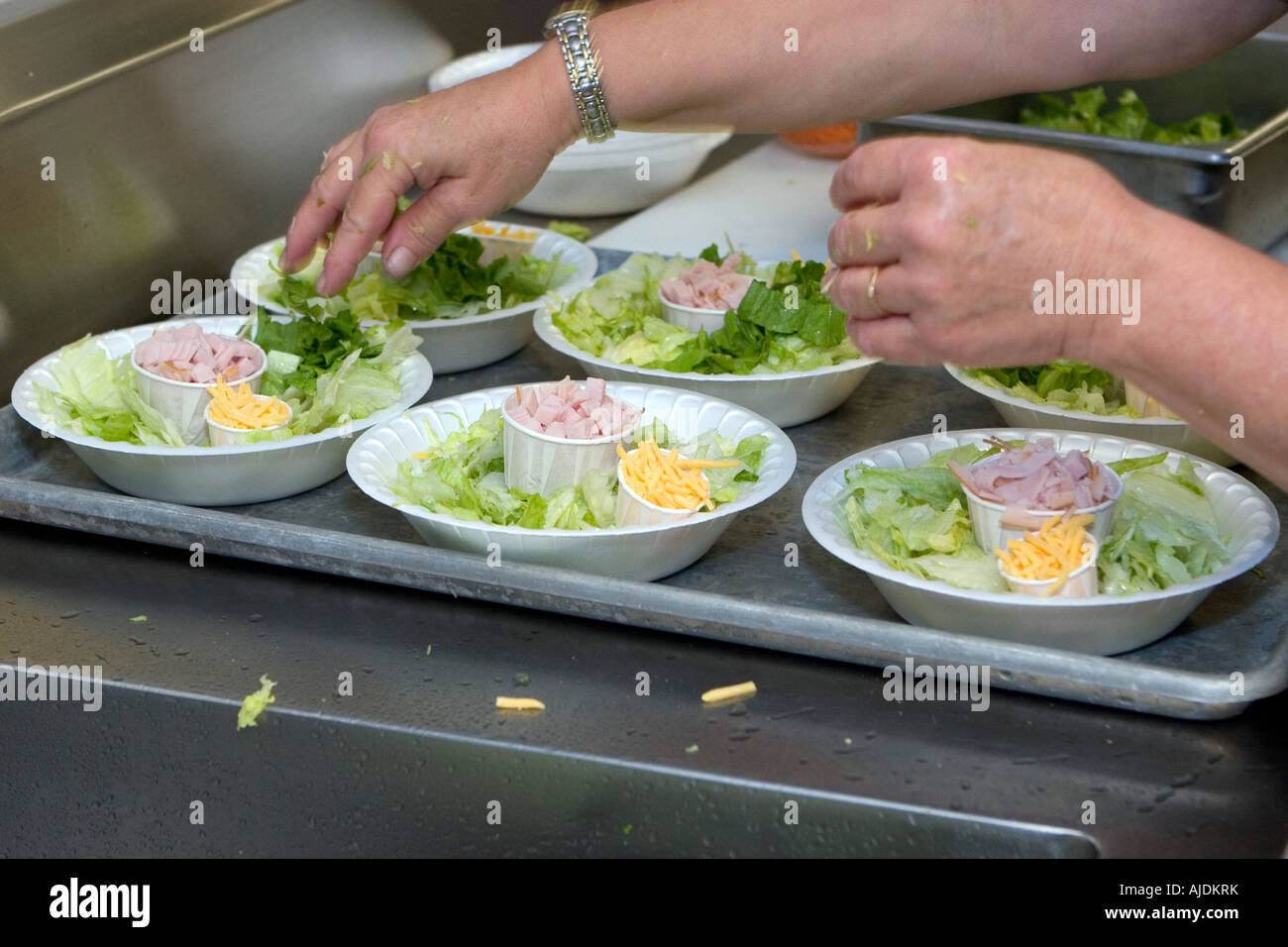 Dinner ladies serving school hi-res stock photography and images - Alamy
