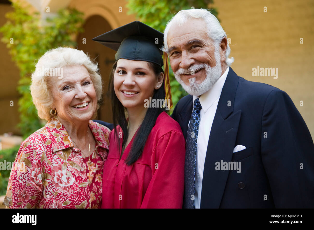 Graduate grandparents hi-res stock photography and images - Alamy