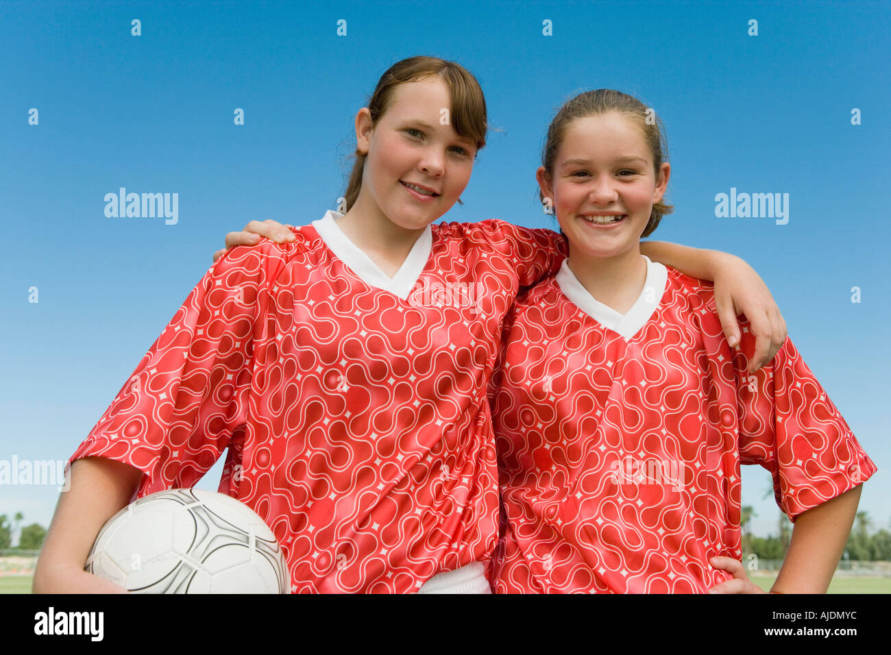 Two girls play soccer hi-res stock photography and images - Alamy