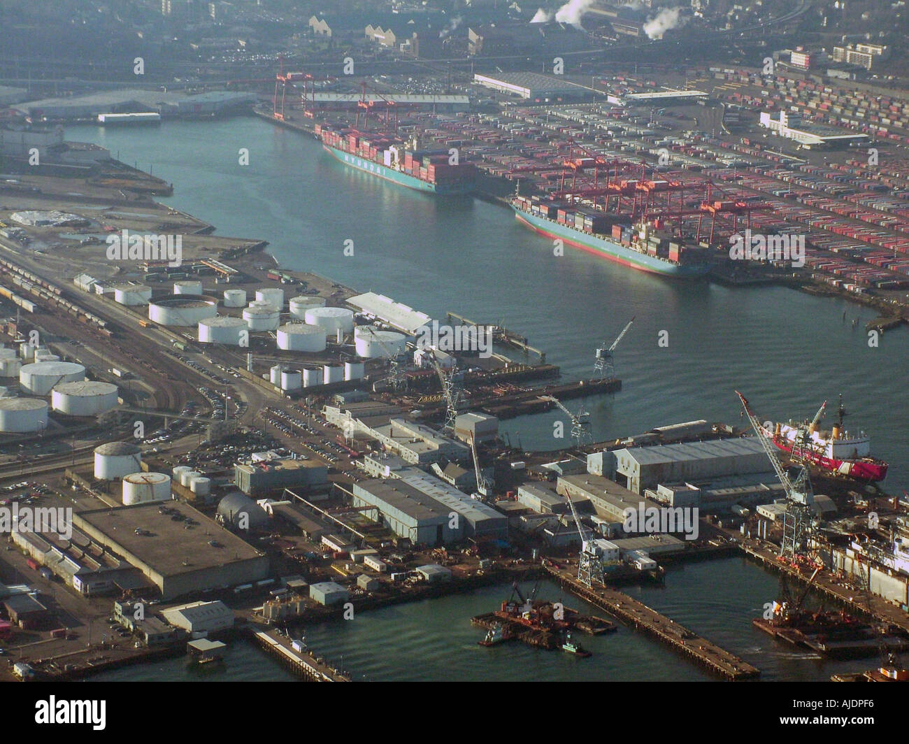 Port of Seattle aerial Stock Photo - Alamy