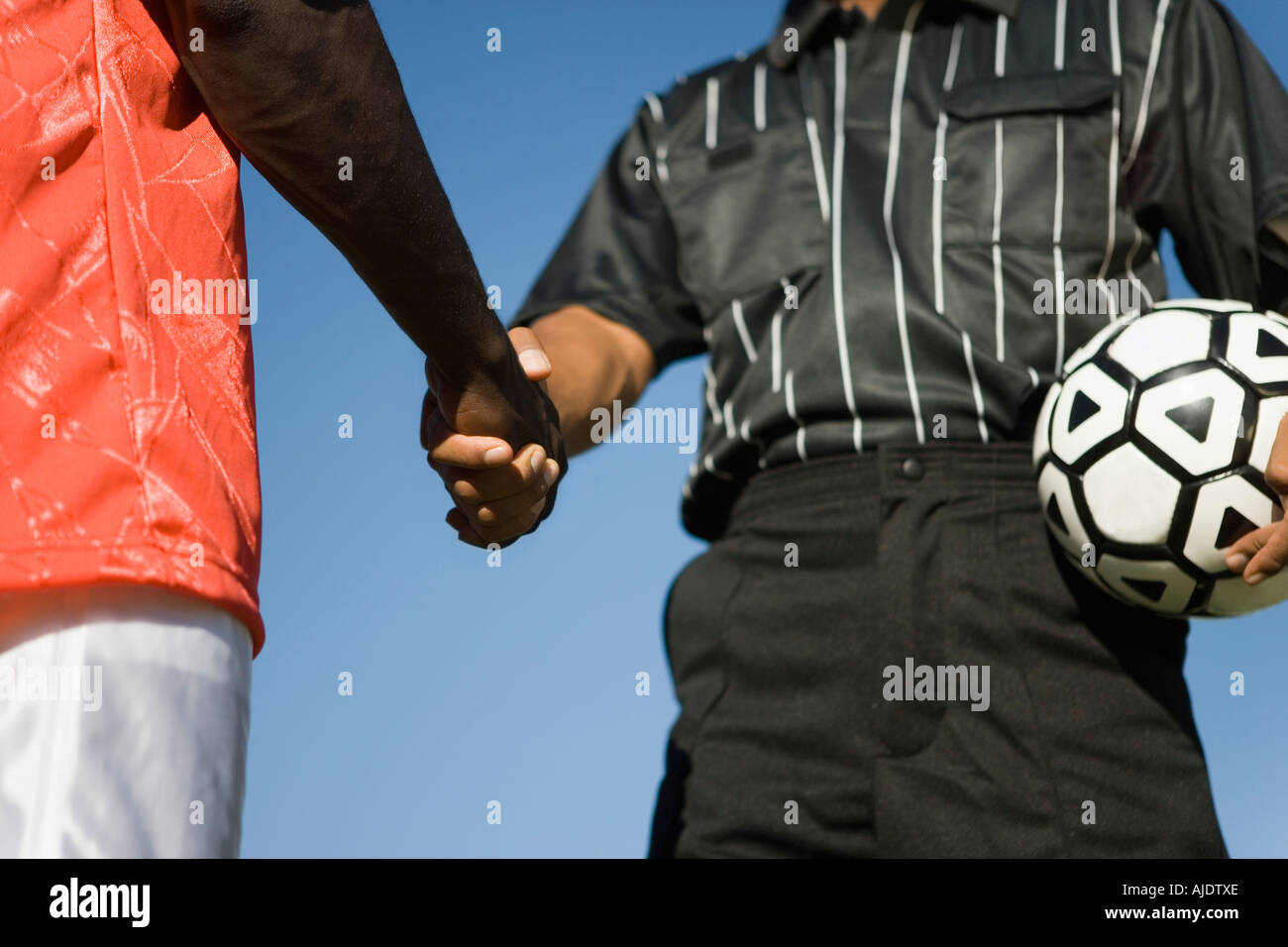 Man shaking hands soccer hi-res stock photography and images - Alamy
