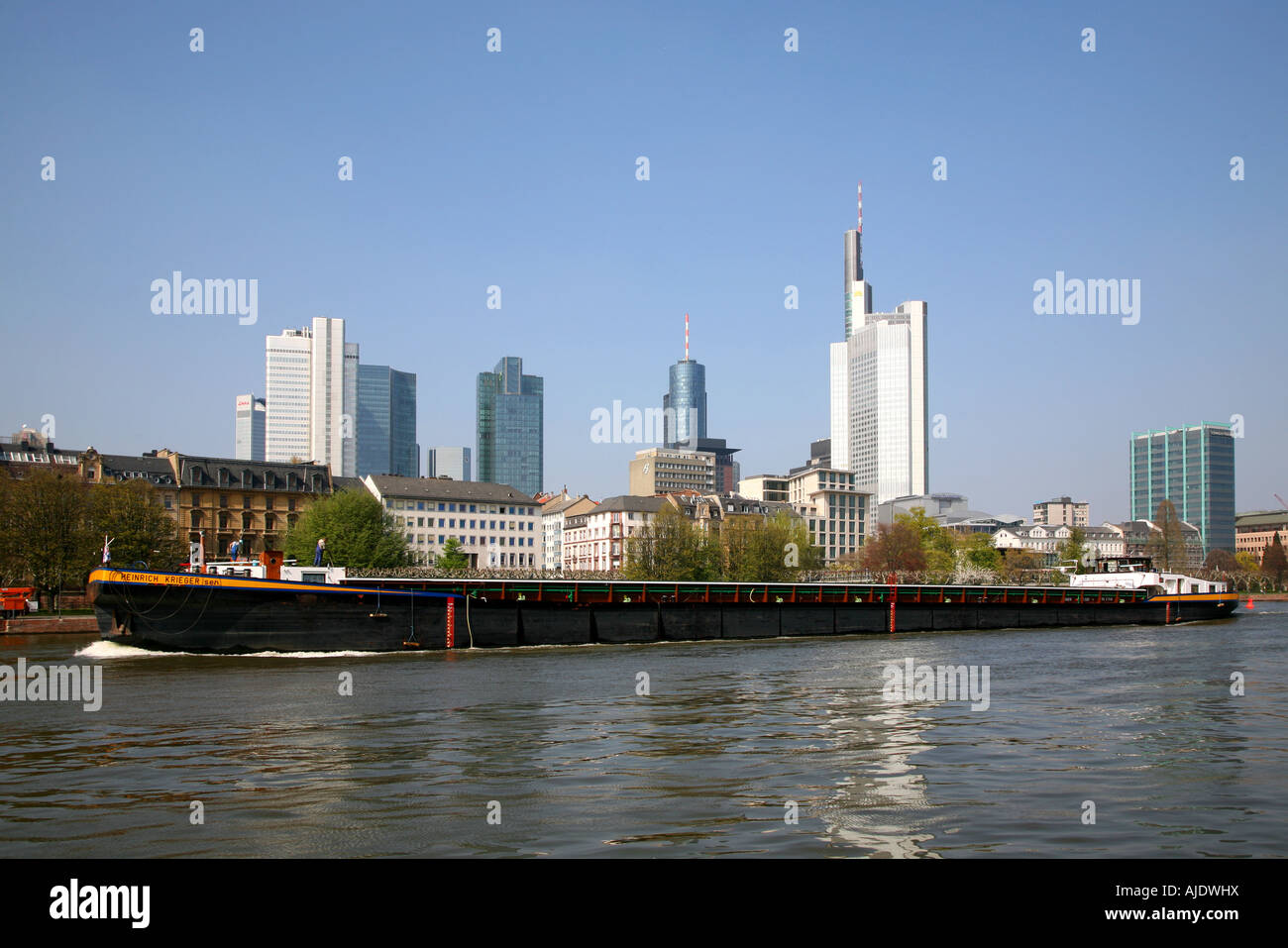 Frankfurt Am Main Ufer Bank Fluss River Skyline Stock Photo - Alamy