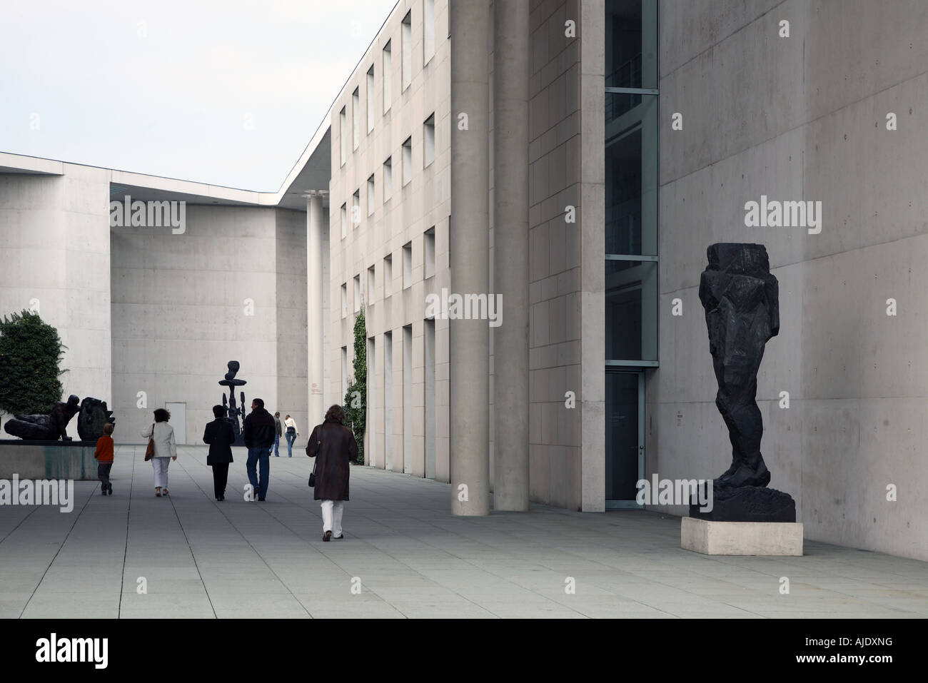 Bonn Kunstmuseum Museum Of Art Museum Museums Museen Museumsmeile ...