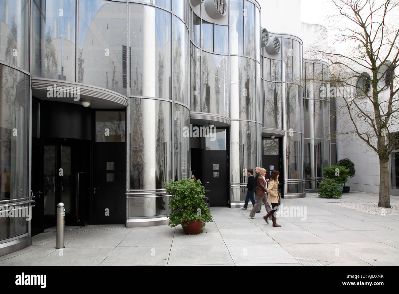 Bonn Art And Exhibition Hall Of The Federal Republic Of Germany Museum ...