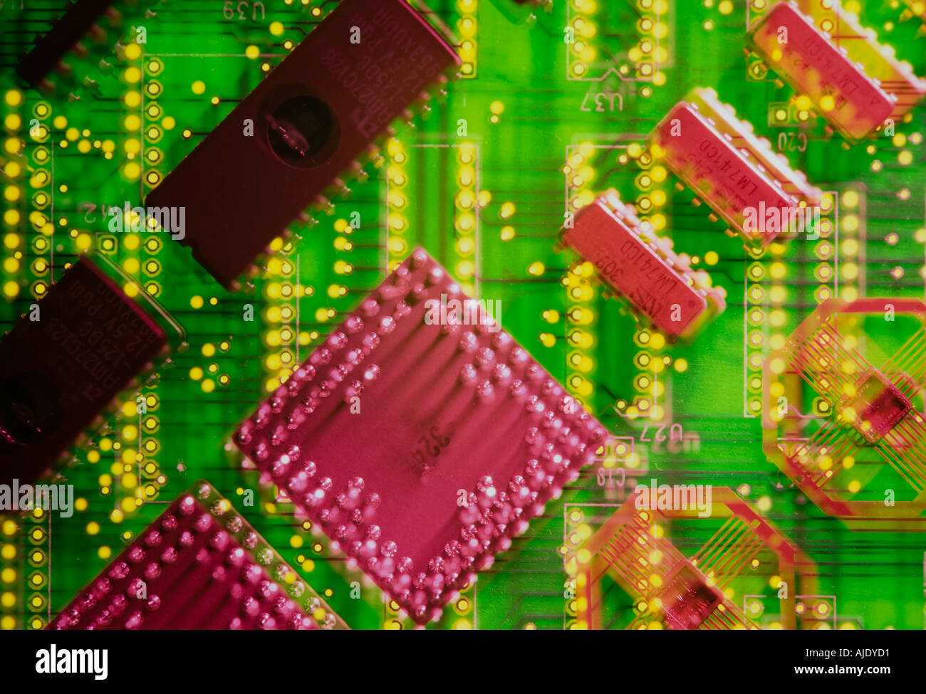 Electronic printed circuits silicon hi-res stock photography and images ...