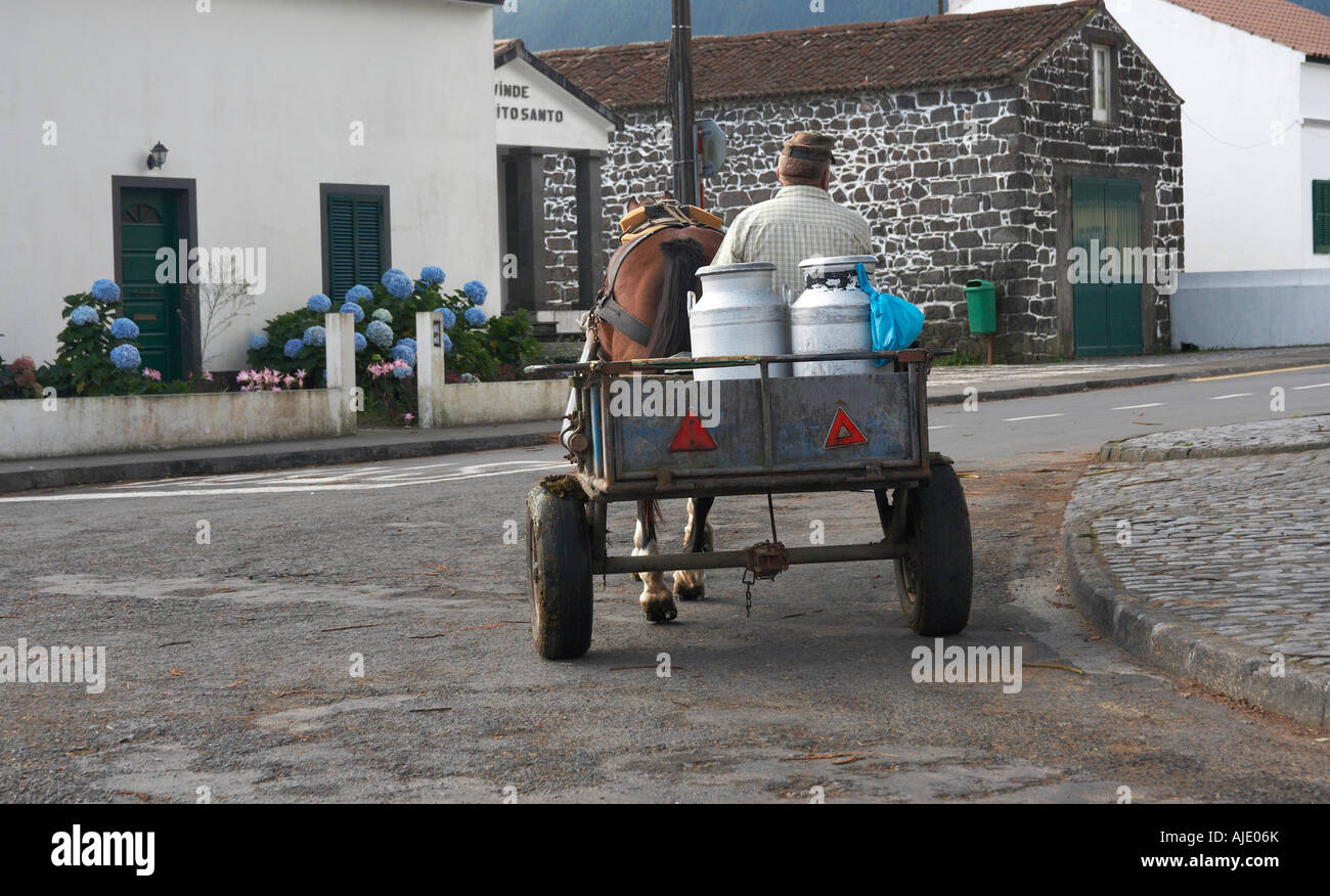 Farmer horse cart carrying milk hi-res stock photography and images - Alamy