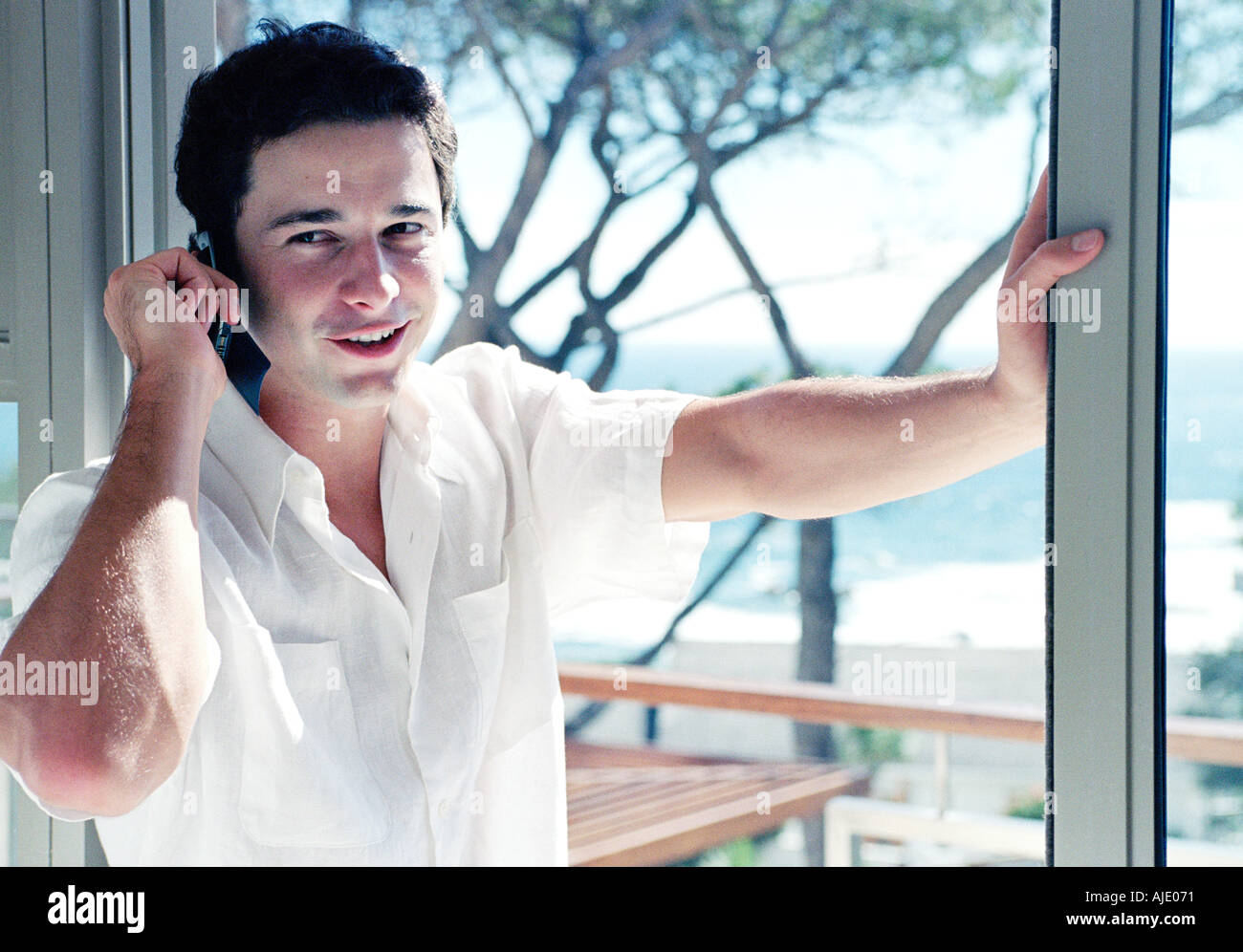 Man dark alone window hi-res stock photography and images - Alamy