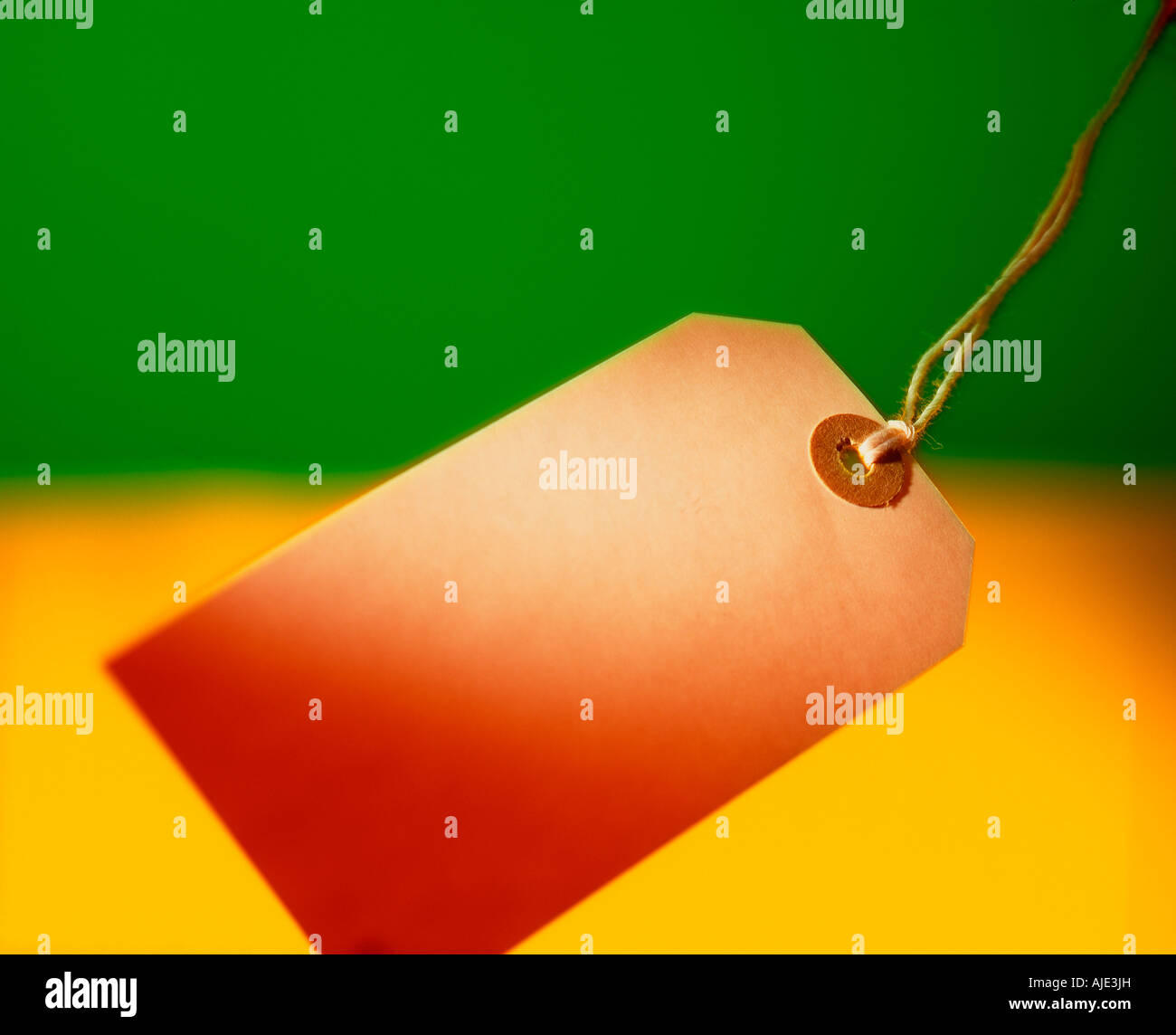 Destination label blank hi-res stock photography and images - Alamy