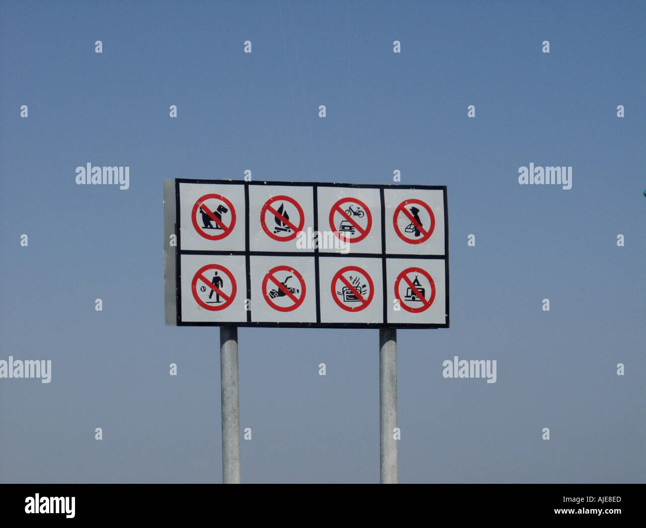 Curfew Sign Stock Photos & Curfew Sign Stock Images - Alamy
