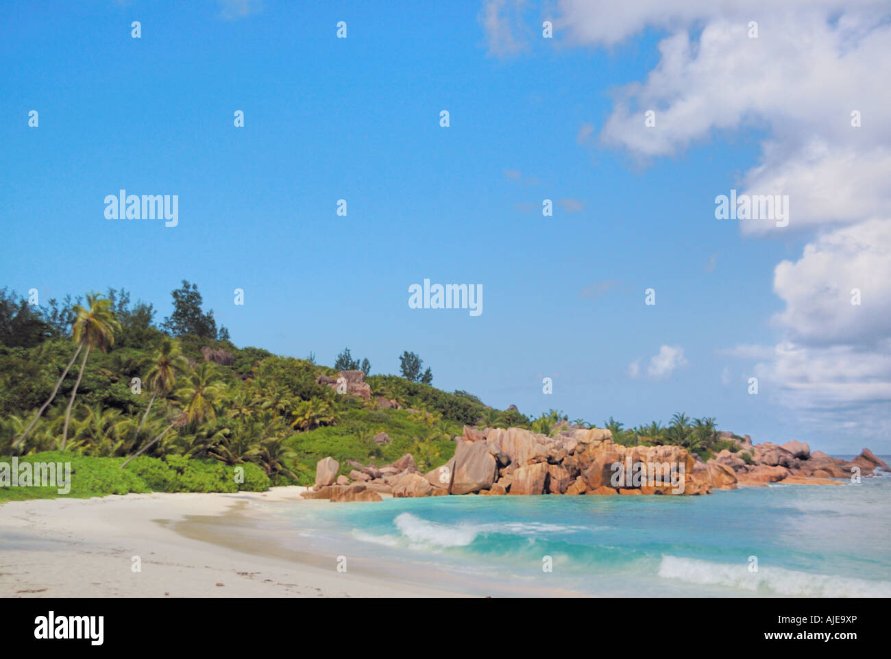 tropical island escape Stock Photo - Alamy