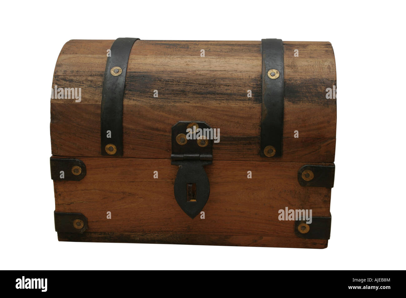closed treasure chest made of wood with iron bindings Stock Photo - Alamy