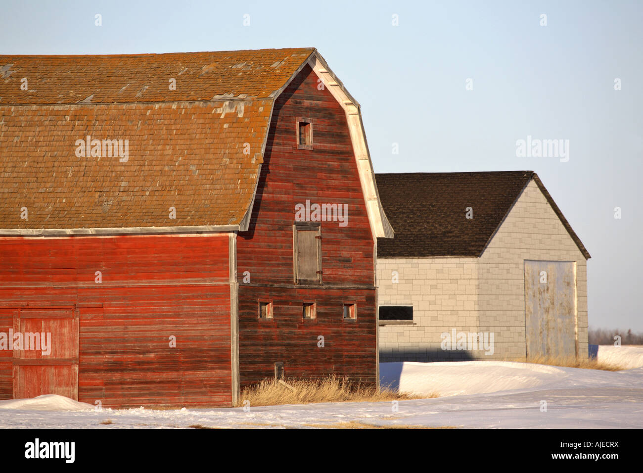 Faded red barn in scenic Saskatchewan Stock Photo - Alamy