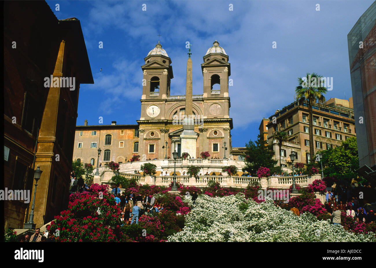 Rome crowded Spanish Steps Stock Photo - Alamy