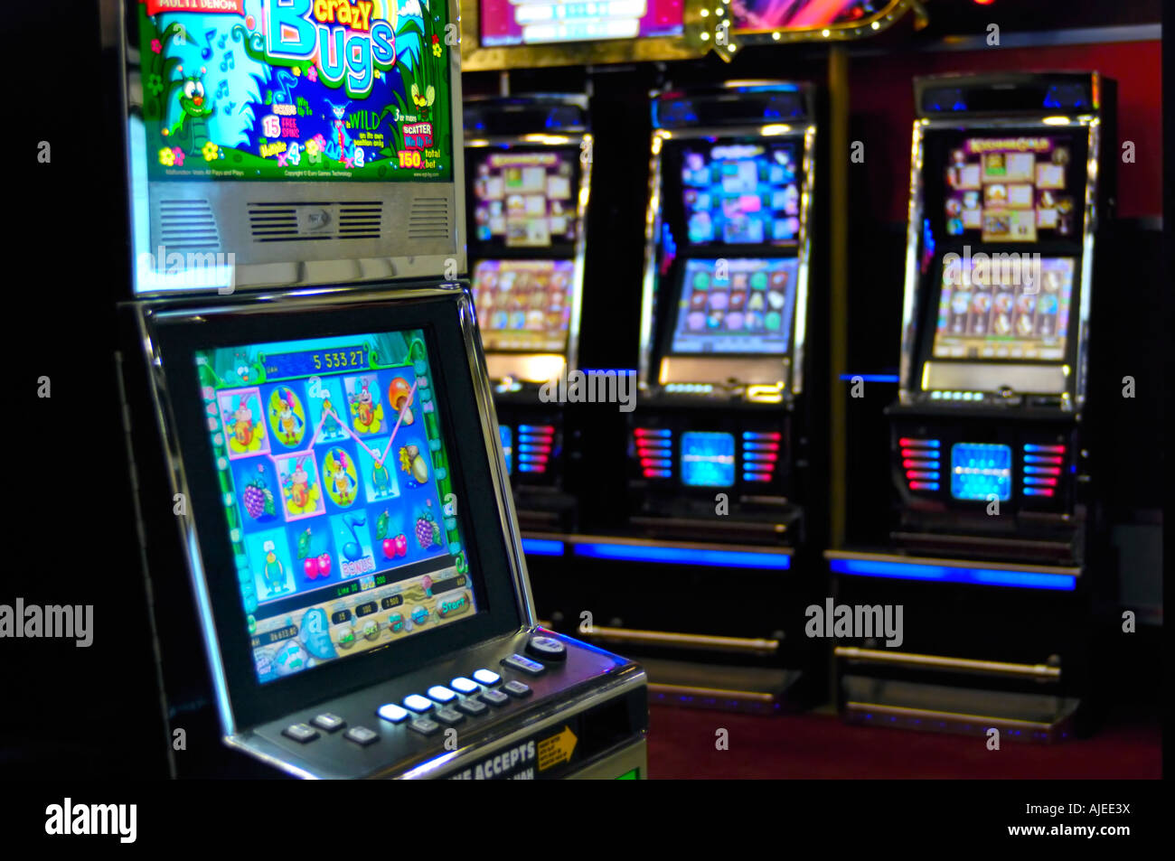 Video poker machine hi-res stock photography and images - Alamy