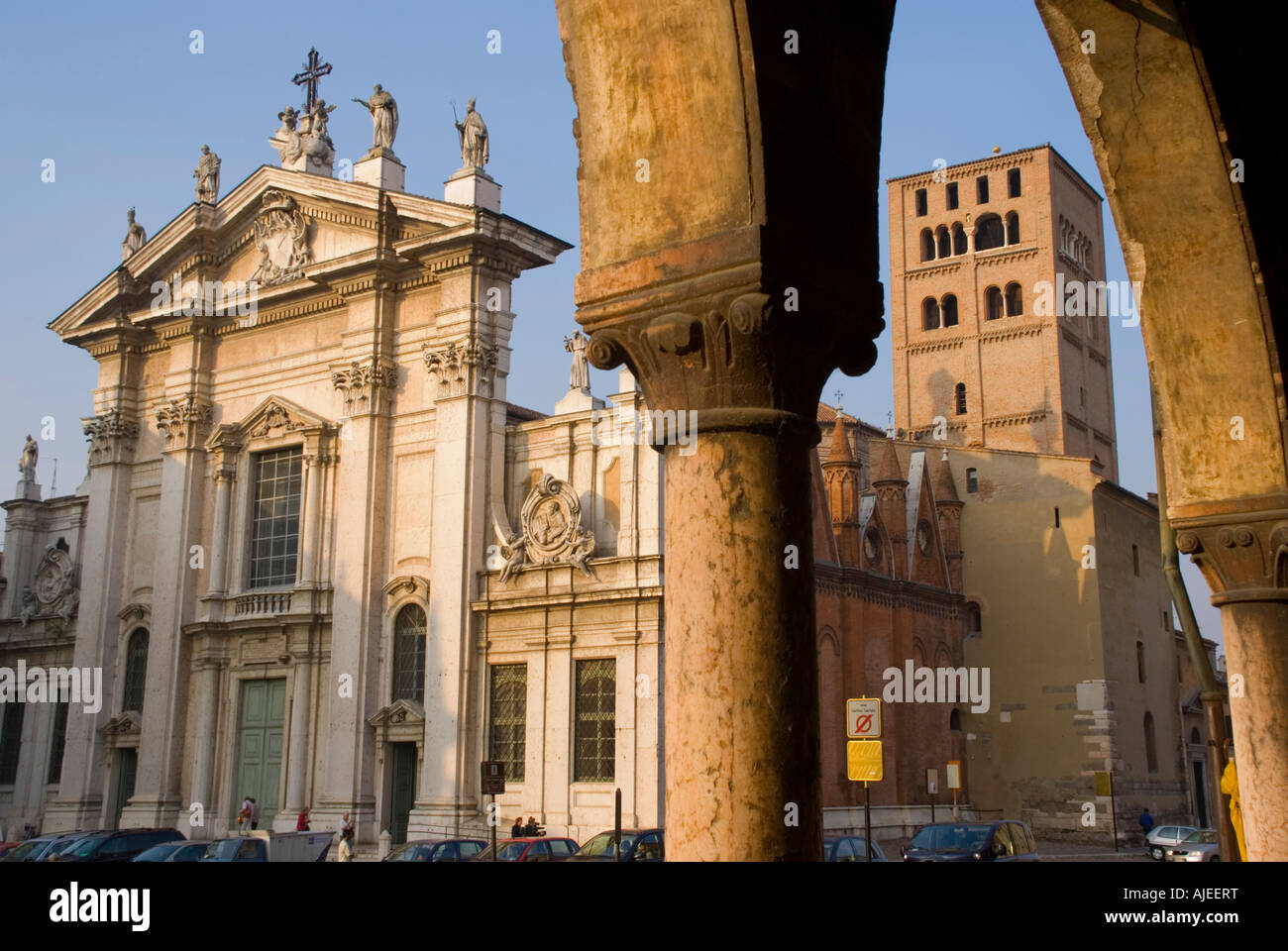 Europe Italy Lombardy Mantua cathedral duomo exterior Stock Photo - Alamy