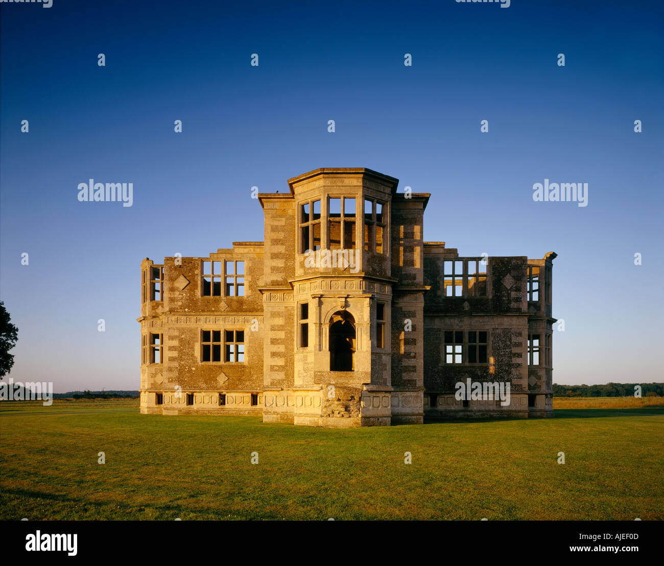 The North Front of Lyveden New Bield Northamptonshire Stock Photo - Alamy