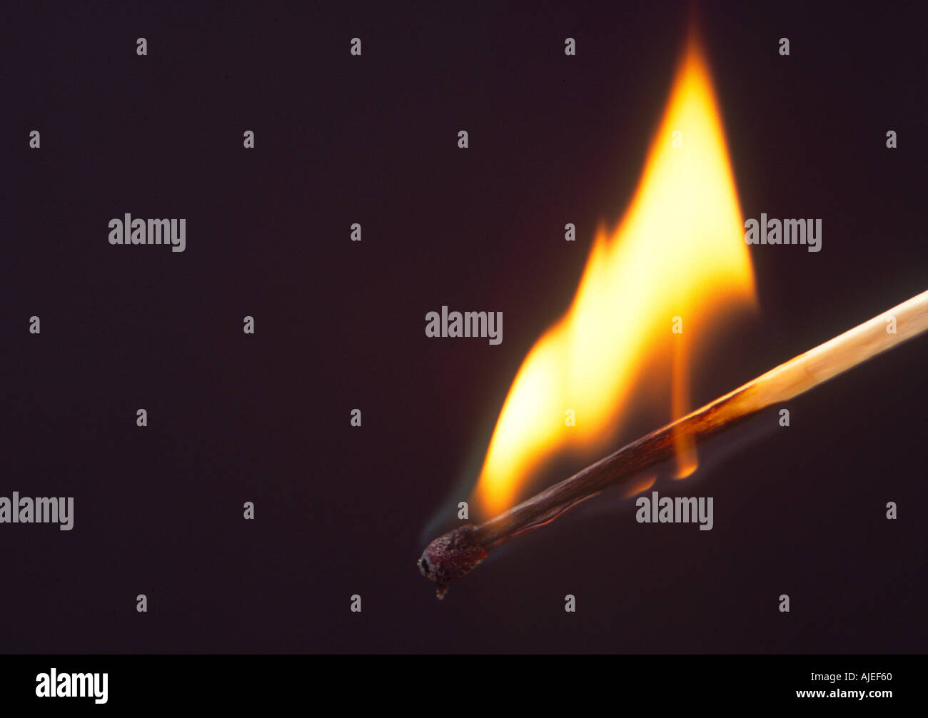 Lighted match hi-res stock photography and images - Alamy