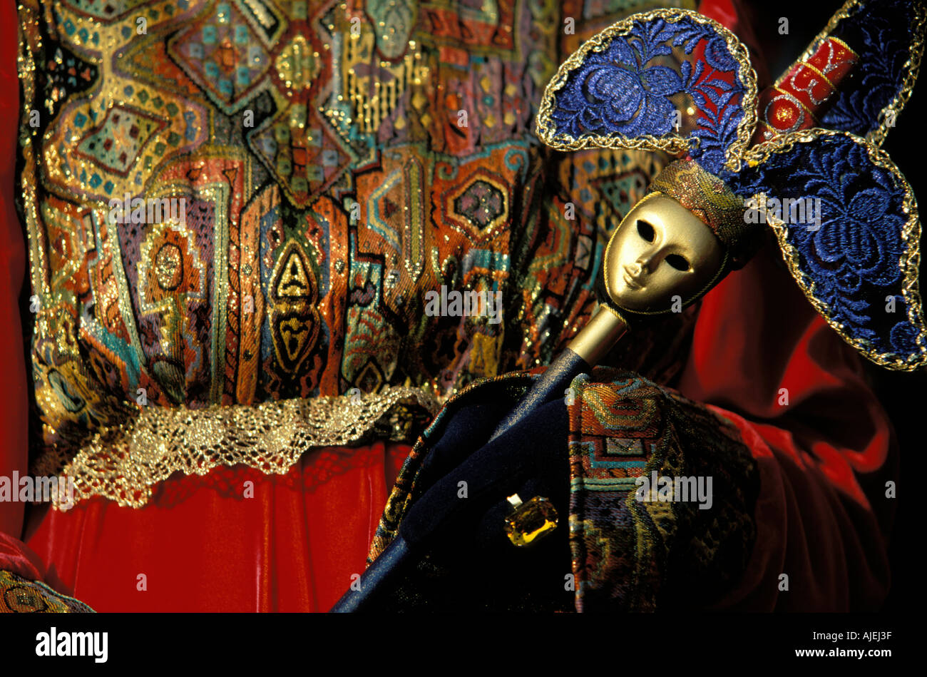 Italian costume hi-res stock photography and images - Alamy