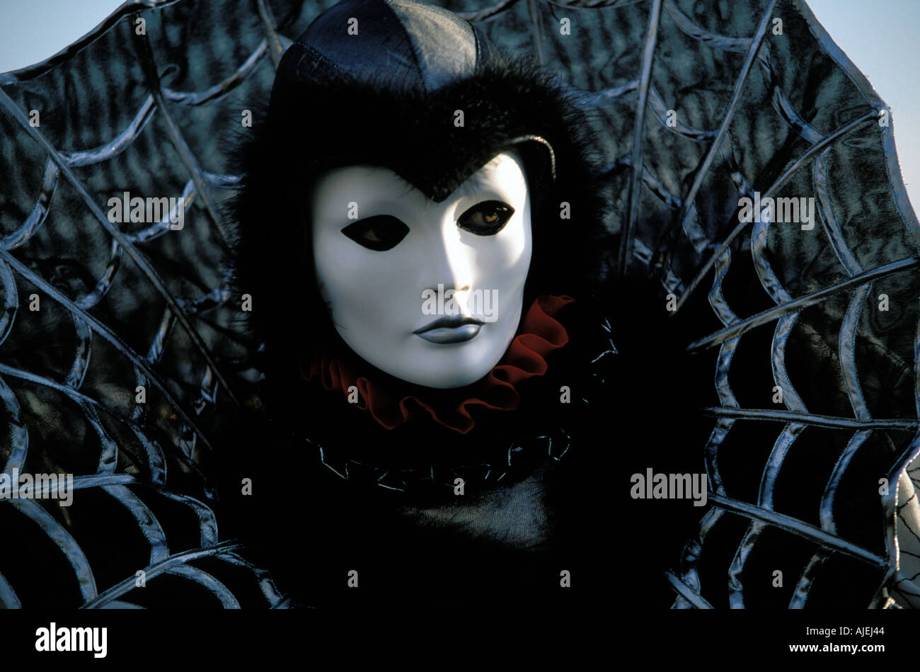 Portrait with mask hi-res stock photography and images - Alamy