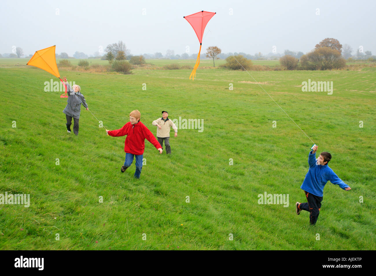Grandma and child kite hi-res stock photography and images - Alamy