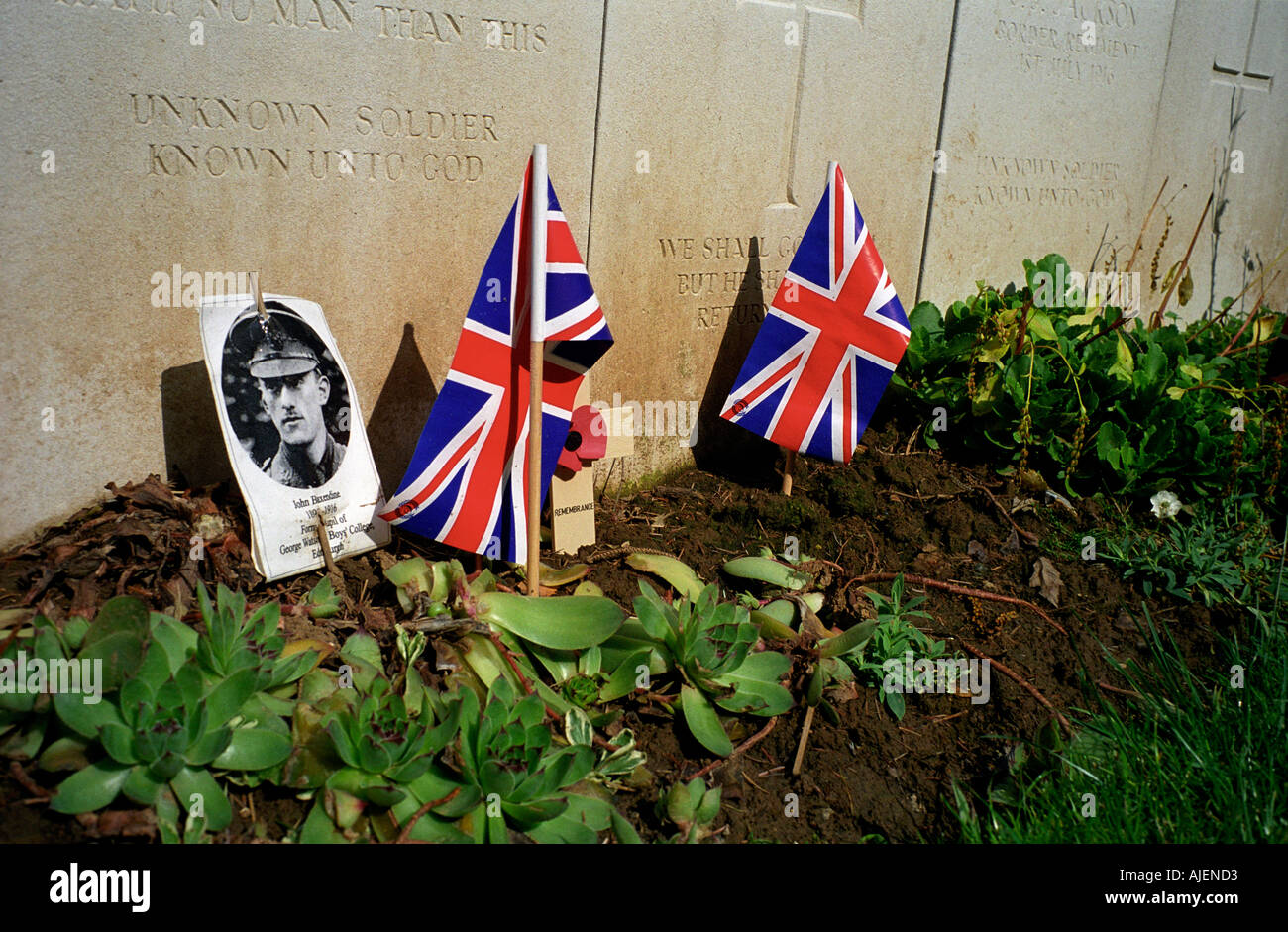Hawthorn Ridge ,Cemetery,Somme,WW1,CWGC Stock Photo - Alamy