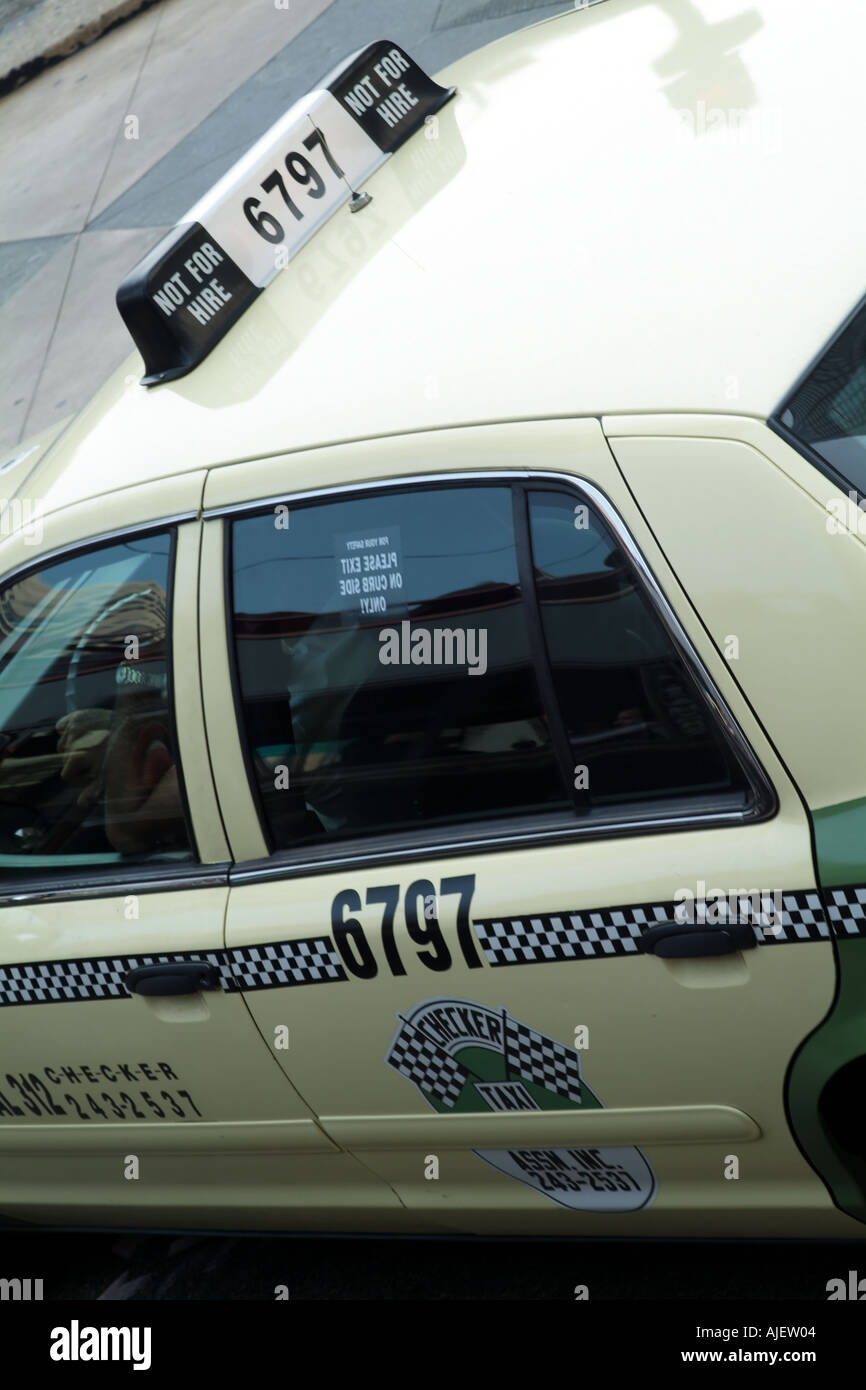 Chicago Illinois USA Checker taxi Stock Photo - Alamy