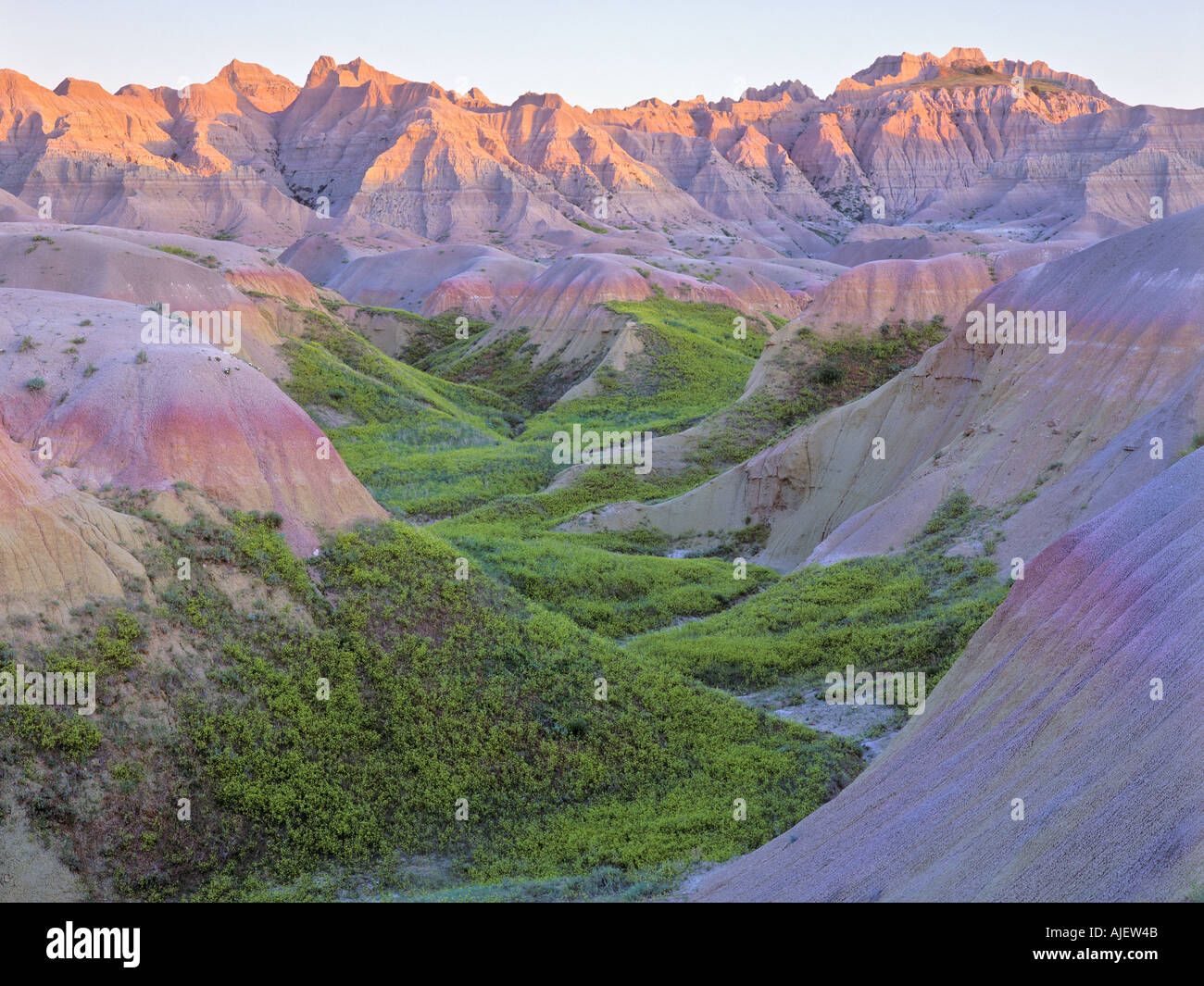 Yellow mound badlands hi-res stock photography and images - Alamy