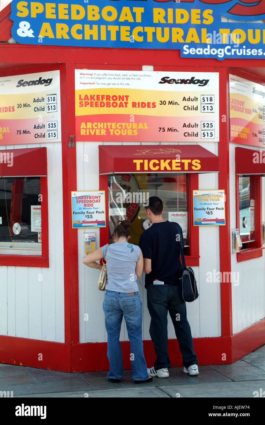 Navy Pier pleasure complex Chicago Illinois USA speedboat ride ...