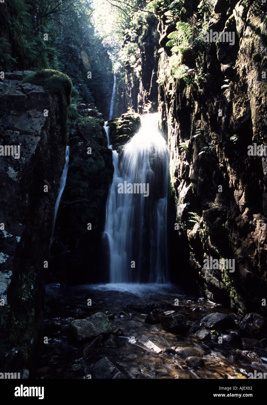 Scale force waterfalls lake district hi-res stock photography and ...
