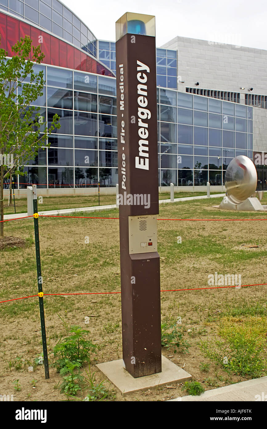 Students Emergency telephone help point at Ohio State University ...