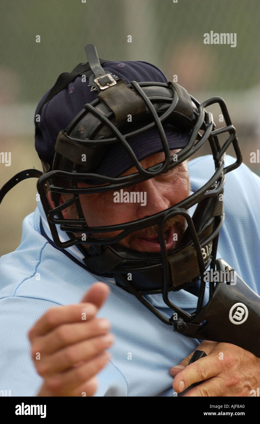 Baseball umpire calling the game from behind the plate Stock Photo - Alamy
