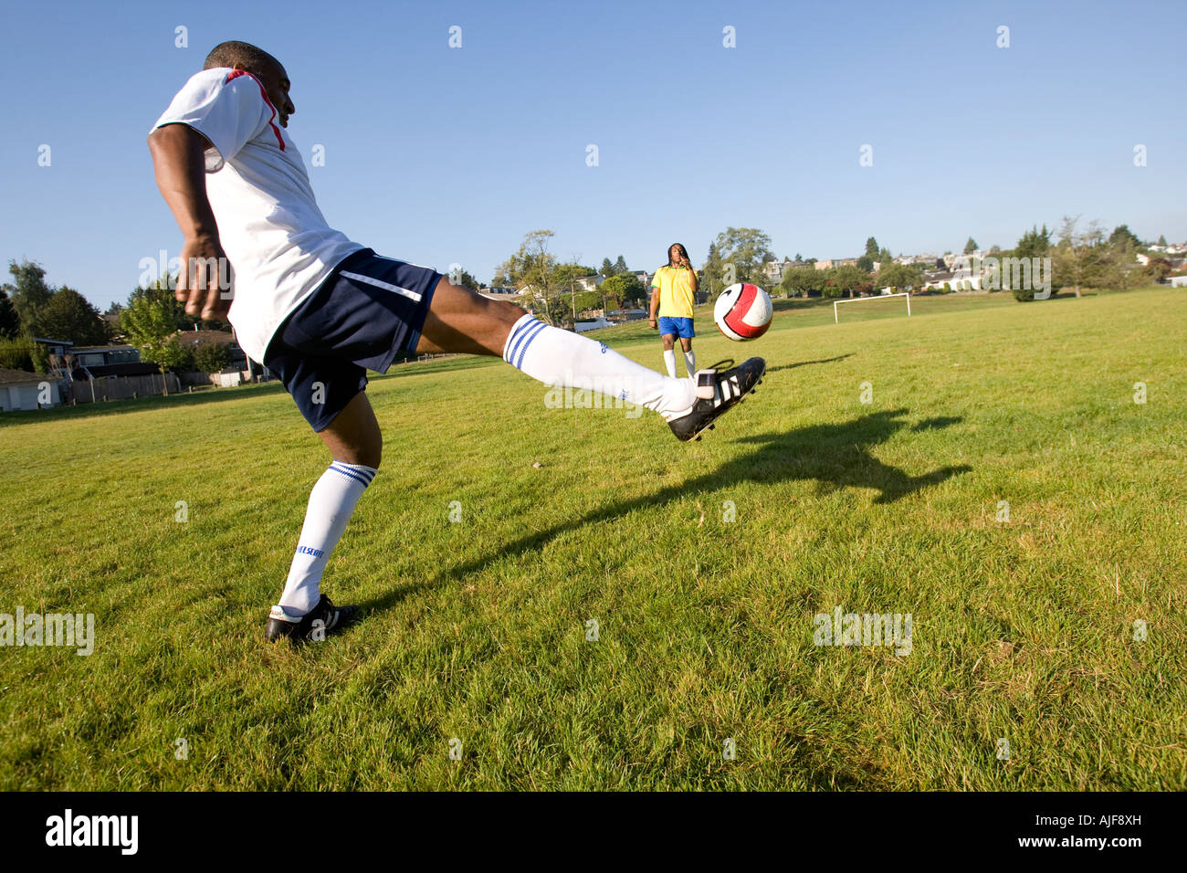 American futball hi-res stock photography and images - Alamy
