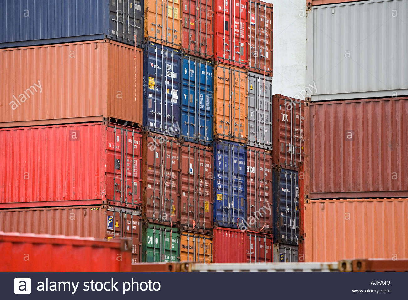 Pile Of Shipping Containers Stock Photos & Pile Of Shipping Containers ...