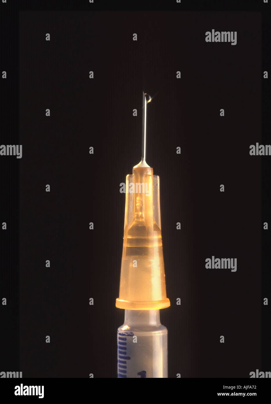 Biologic injection hi-res stock photography and images - Alamy